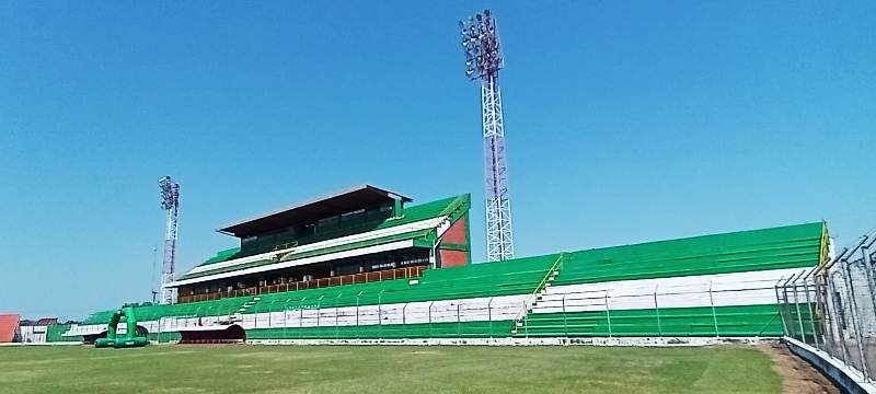 Se incrementa el costo de la refacción del estadio Gilberto Parada